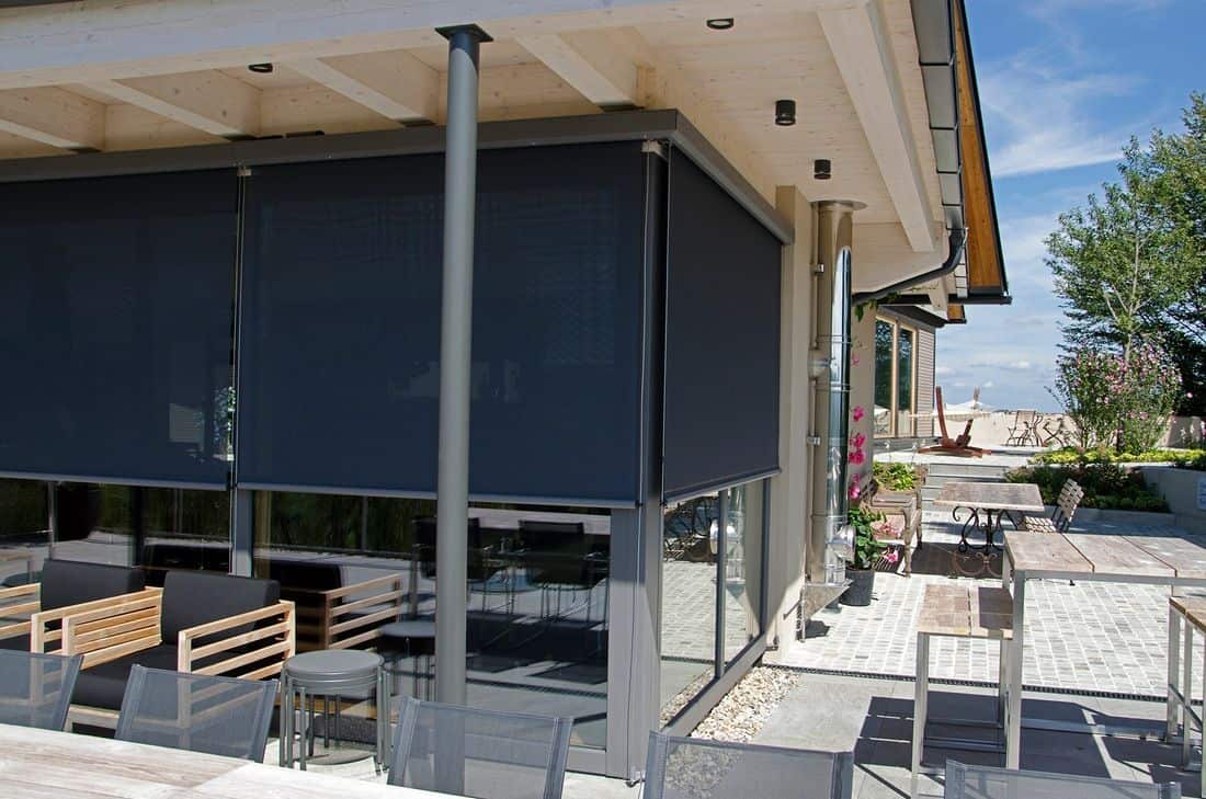 Outdoor Zip Screen Blinds | Quality Zip Screens Australia