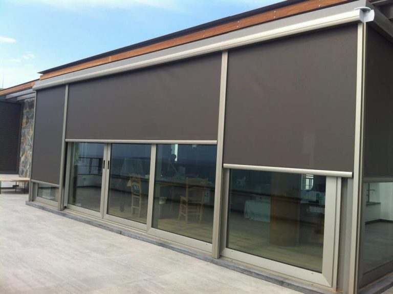 Outdoor Zip Screen Blinds | Quality Zip Screens Australia